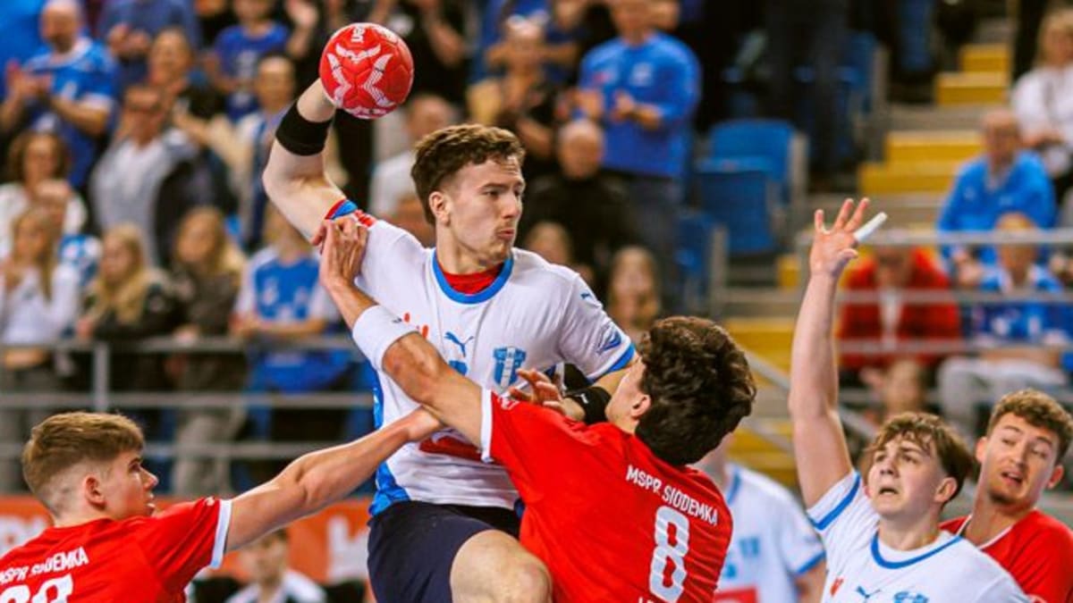 Wisla Plock: Handball-Megatalent Matyszczyk erhält Profivertrag ...