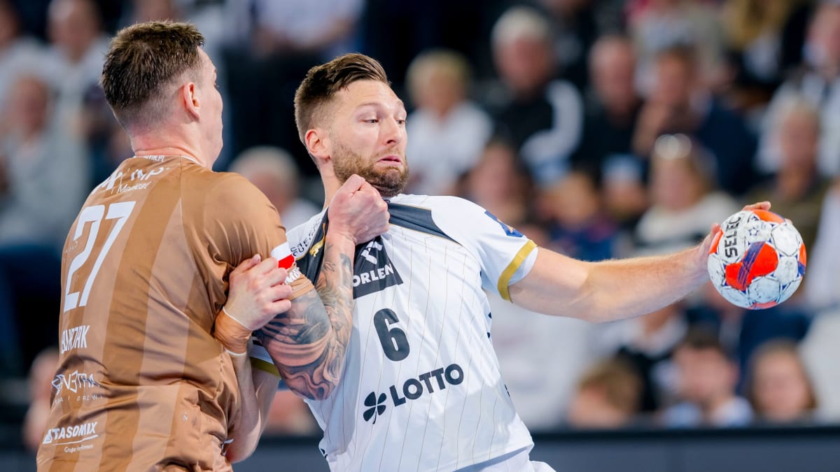 Mit Handball-Torwart Andreas Wolff kommt das Momentum: Weste vom THW ...