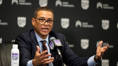 Was geht bei Schröders Kings? GM Scott Perry über Ziele für die Saison ...