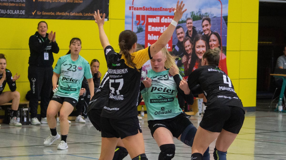HBF2 kompakt: Topteams gehen sich aus dem Weg | handball-world