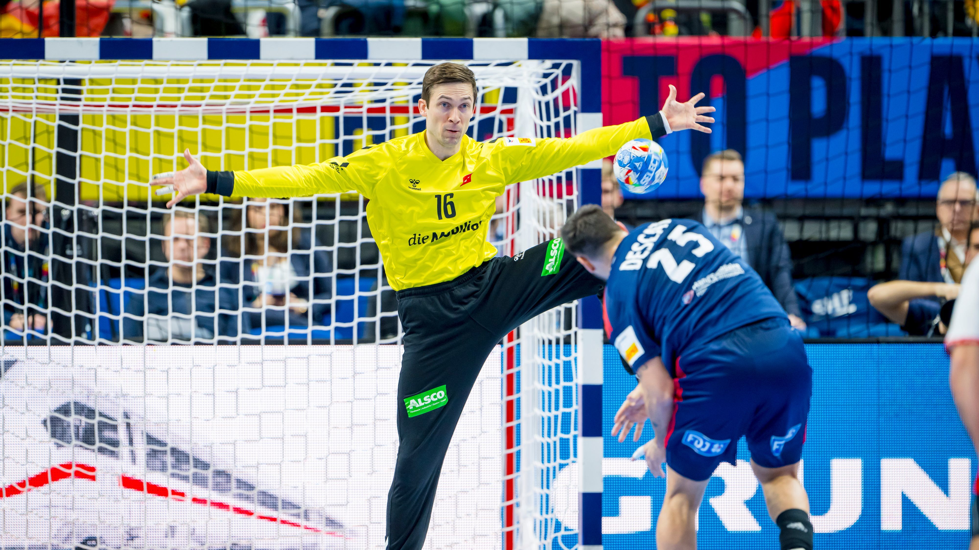 Heimreise per Segelboot: Diese Stars und Typen fehlen der Handball-EM